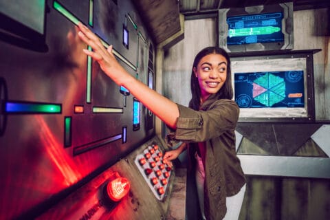 21 Fun Office Games for Employees to Make Fridays Fun